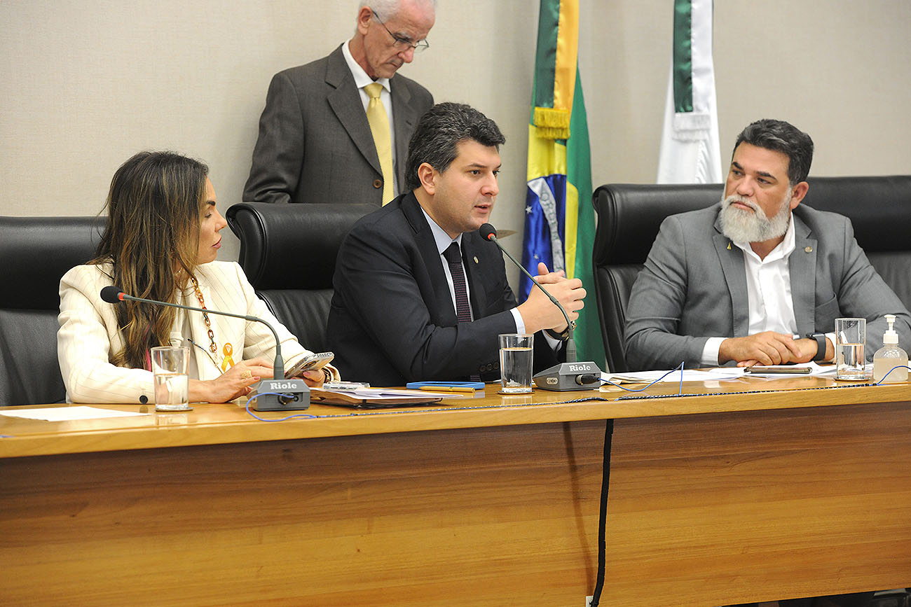 Distritais declaram apoio ao Fundo Constitucional - Portal Atos Brasília