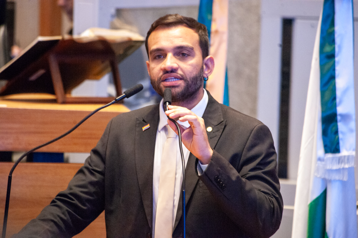 Fábio Felix destaca Mês do Orgulho LGBTQIA+ - CLDF