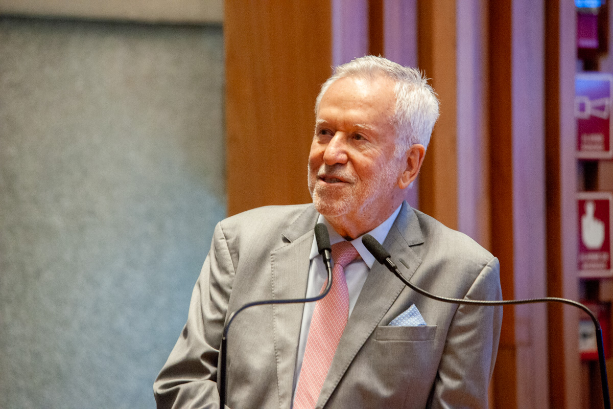 Ministro Ives Gandra Filho recebe Título de Cidadão Honorário de ...
